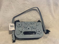 Coach Swagger Shoulder Bag 20 in Glovetanned Leather Tea Rose Tooling ...