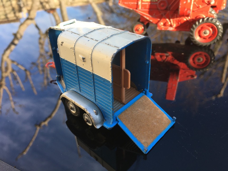 Corgi Diecast Job Lot HORSE BOX, DUPPER TRUCK ,780 COMBIE FOR SPARES ...