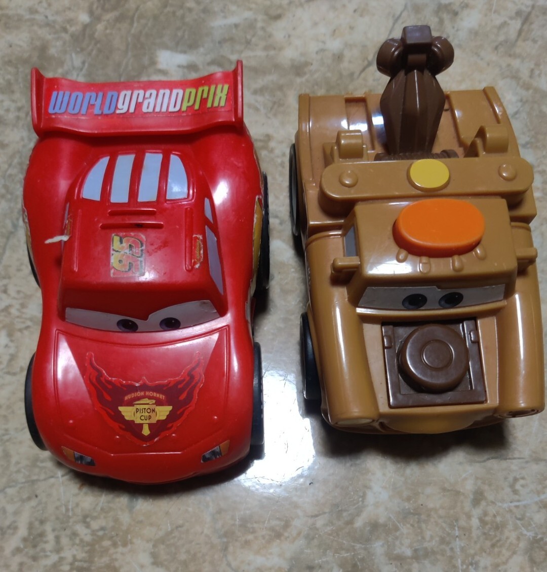 Disney Pixar Cars 2 Fisher Price Talking Flashlight Tow Truck ...