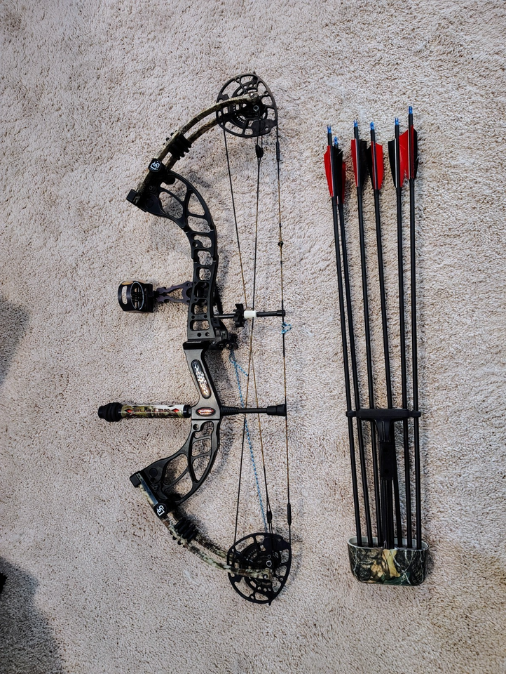 DARTON MAVERICK XT COMPOUND BOW WITH ACCESSORIES | eBay