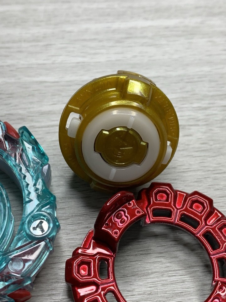 Takara Tomy Beyblade Burst B-00 Drain Fafnir 8 Nothing - Crimson White ...