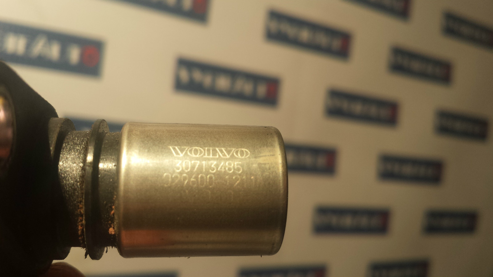 SENSOR DEL CIGÜEÑAL VOLVO 30713485 31331765 8627355 FABRICANTE DE ...