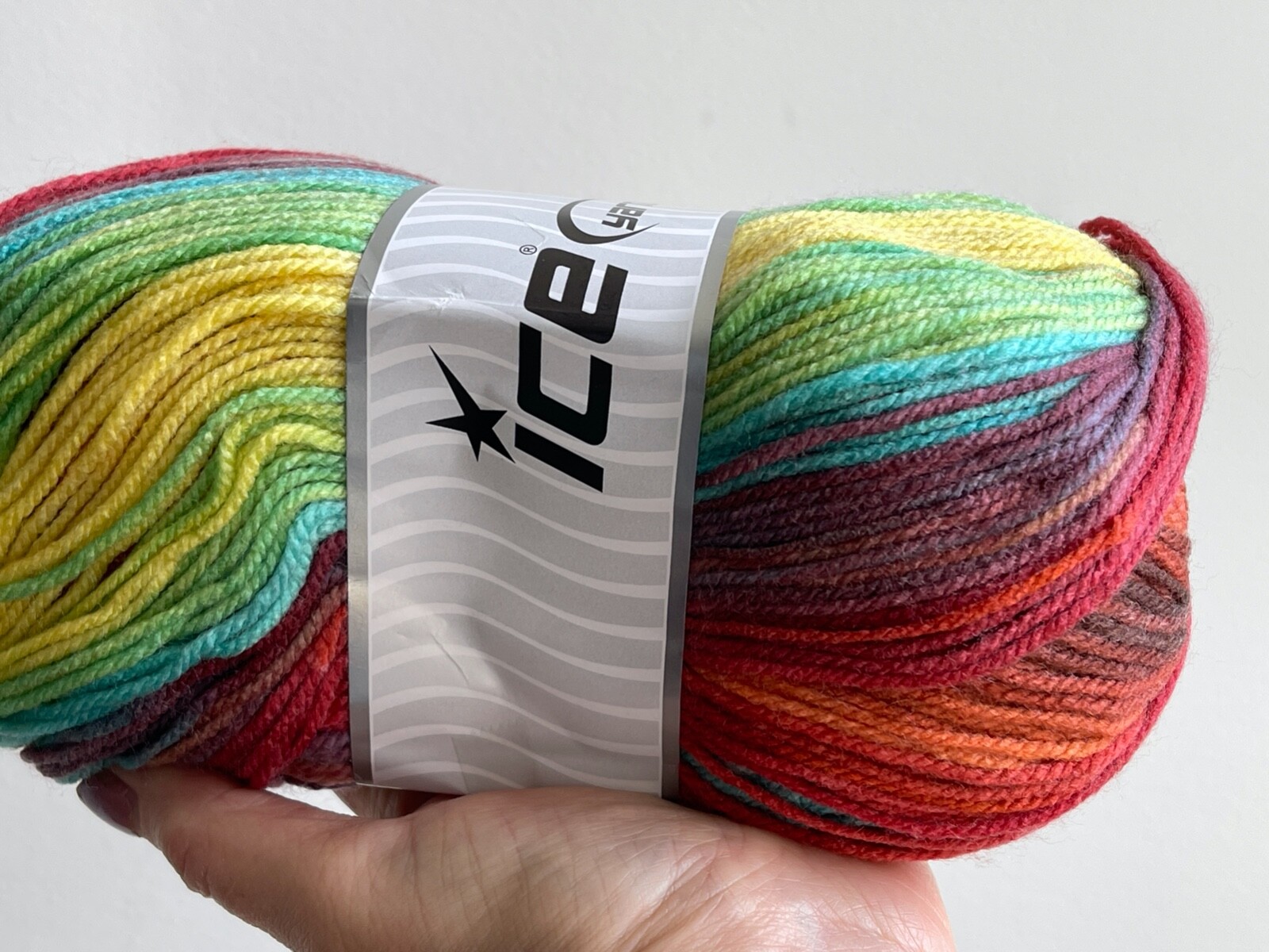Magic Light #55958 Red Green Yellow Blue + Ice Yarns Striping Acryl ...
