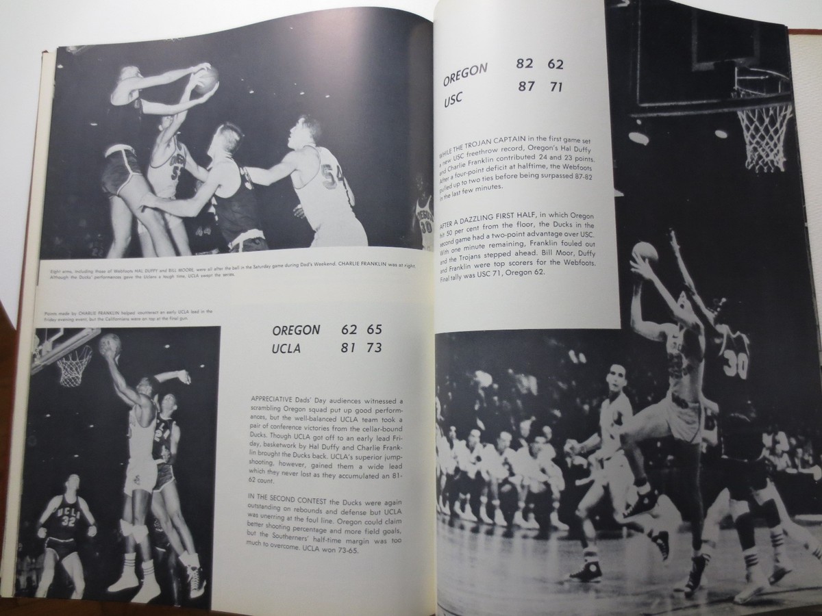 Phil Knight E Bill Bowerman Si Stringono La Mano Phil Knight – The