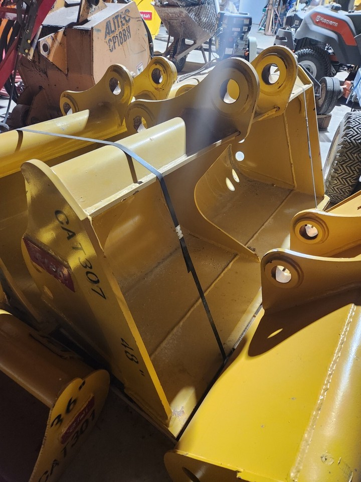 NEW Caterpillar 307 308 60" Smooth Ditch Grading Bucket Excavator 50mm ...