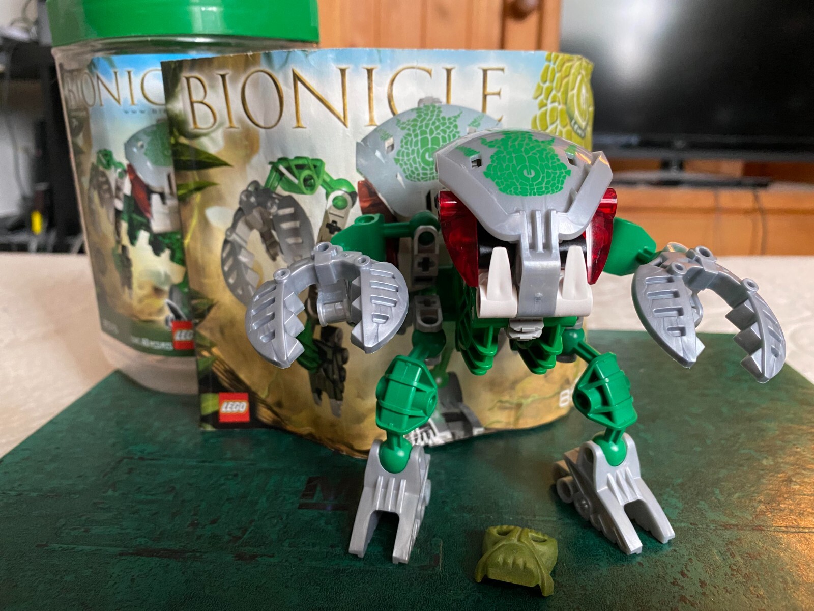 LEGO BIONICLE: Lehvak-Kal (8576) Complete w/ canister & instructions | eBay