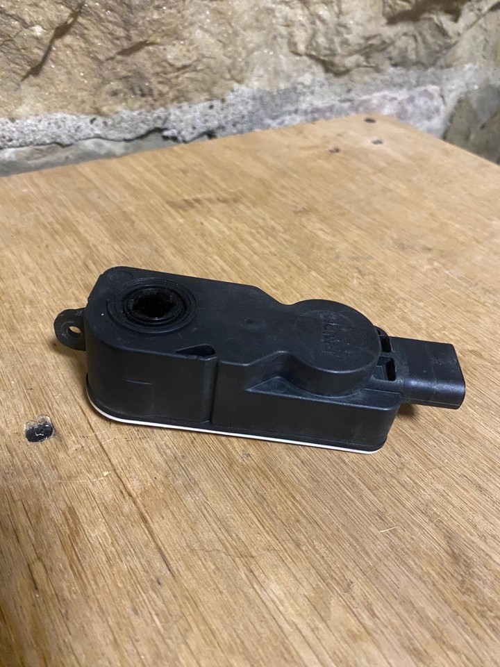 2021-2024 CHEVROLET TRAILBLAZER AIR INTAKE RADIATOR SHUTTER ACTUATOR ...