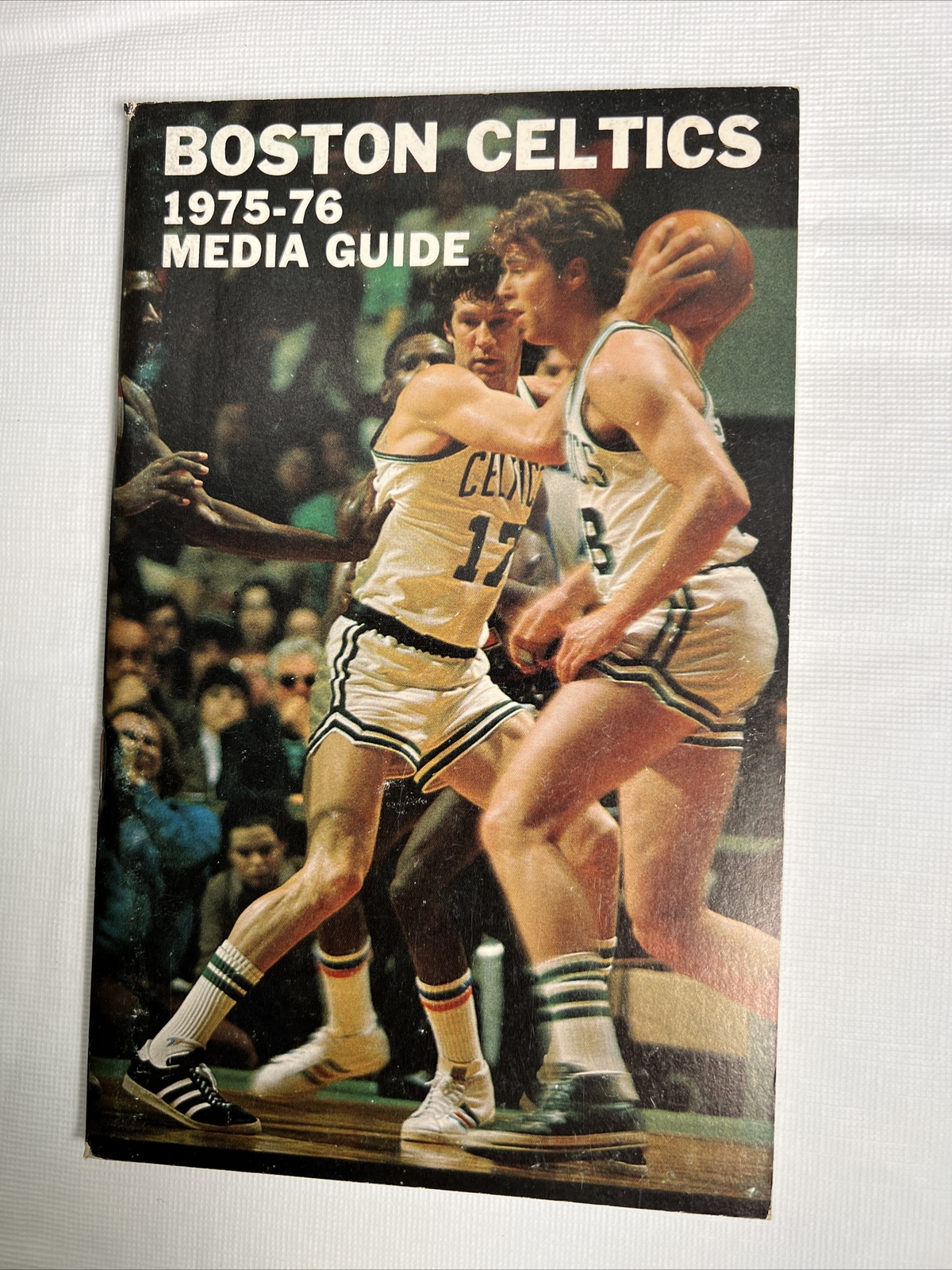1975-76 Boston Celtics Media Guide - NBA Champions Cowens / Havlicek ...