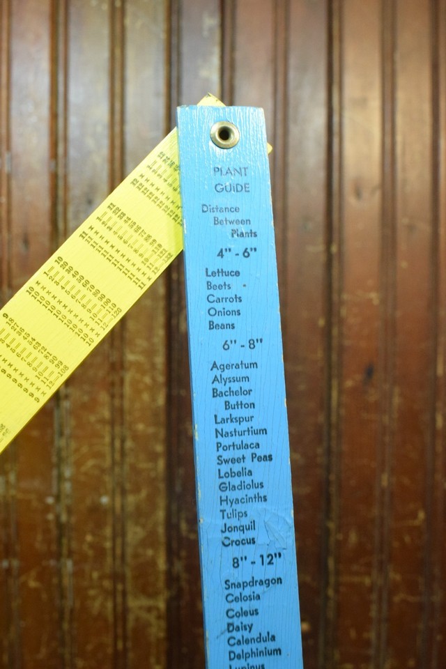 WOOLWORTH 5 AND DIME FOLDING YARDSTICK RULER PLANT SPACING CHARTS ...