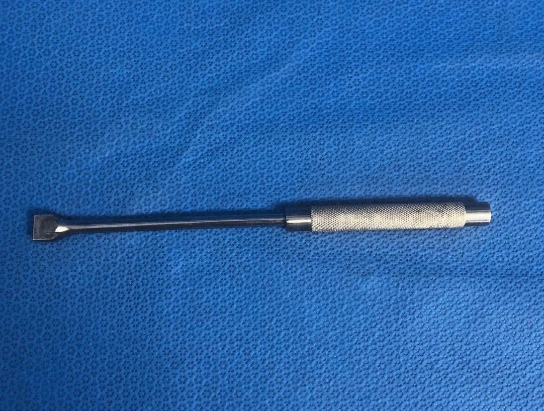 Avalign VM88-1061 Bone Impactor, 8 1/2" 7mm x 12,5mm, 30 Day Warranty ...