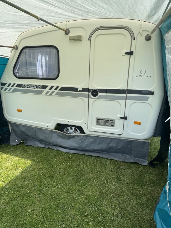 Freedom Microlite Caravan 1992 Good Condition For Year With Full Awning ...
