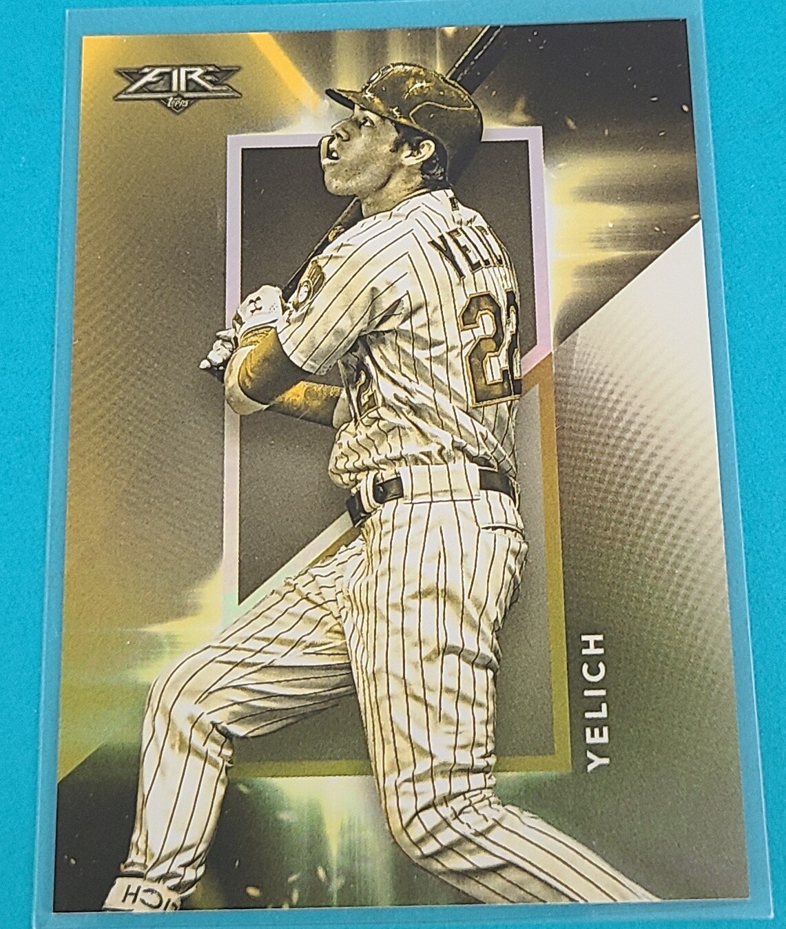 Christian Yelich 2019 Topps Fire #EF-10 En Fuego Price Guide - Sports ...