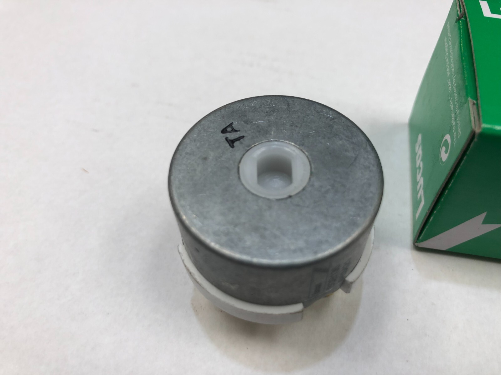 LUCAS Steering Lock Ignition Switch for Land Rover Series 3 (157SA ...