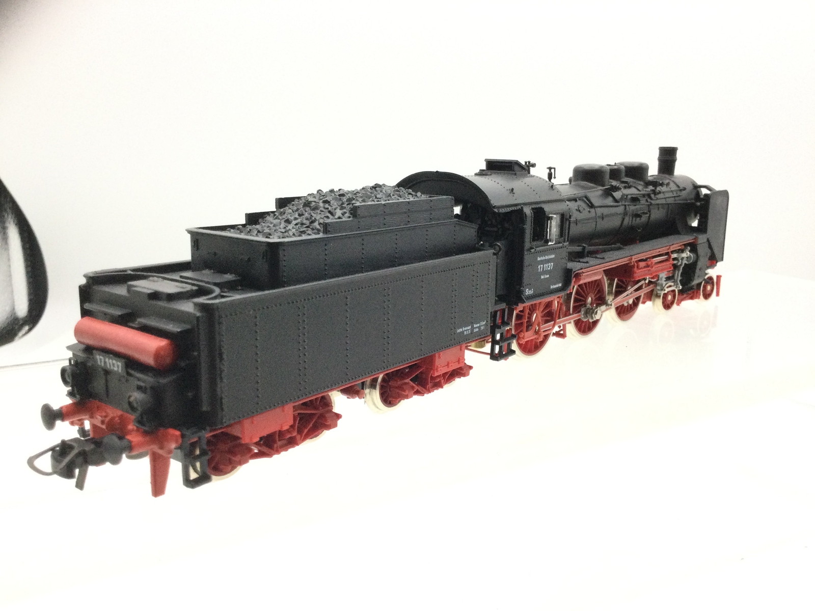 Roco 04115A Express Train Steam Locomotive BR 17 1137 DRG Epoch 2 in ...