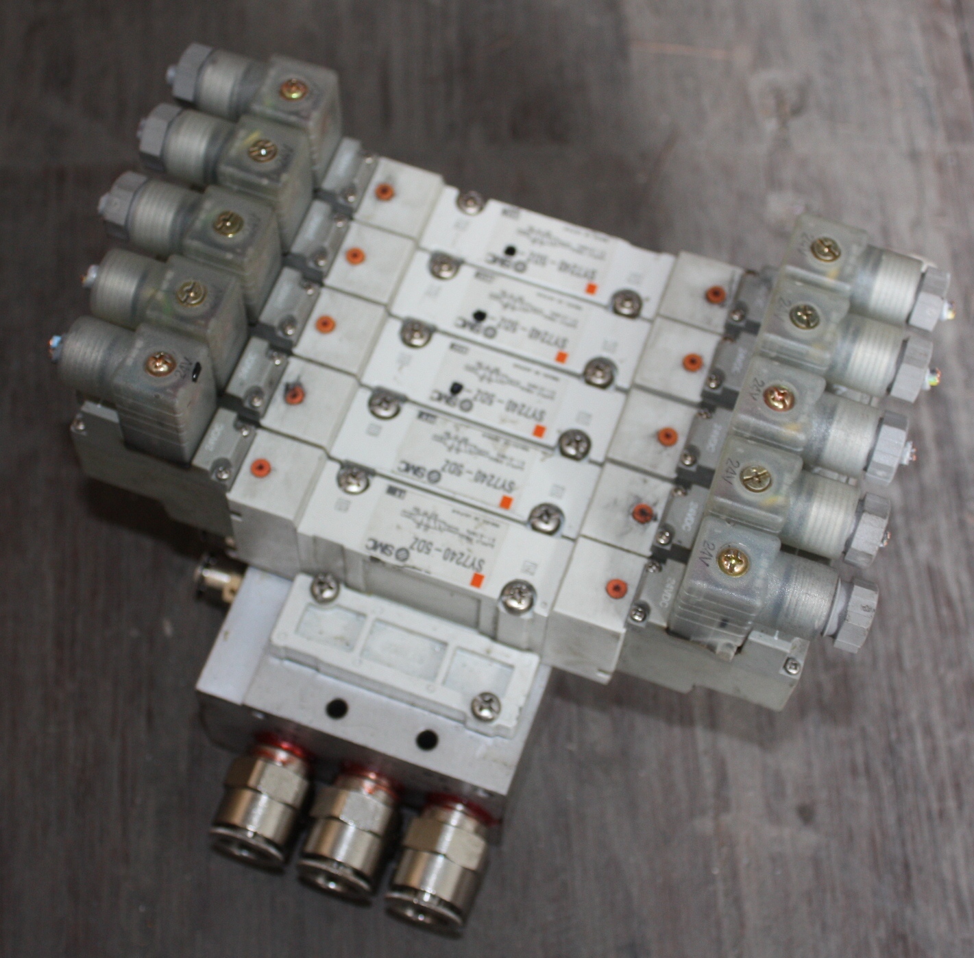 SMC SY7240-5DZ 5way set of Valve Manifolds | eBay Australia