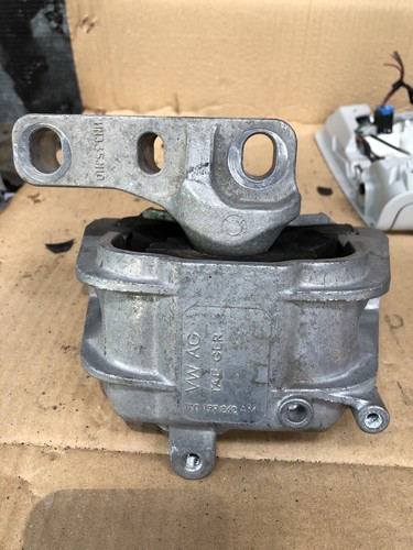 2014 VW PASSAT ENGINE MOTOR MOUNT 1K0 199 262 AM OEM | eBay