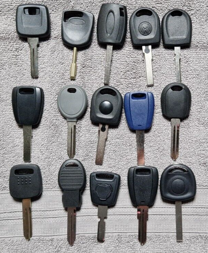 A TYPES OF CAR KEYS TRANSPONDER KEYS CUT + CHIP PROGRAMMED TO START THE ...