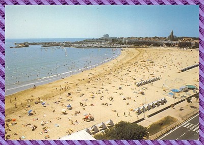 Postcard - ROYAN - The Beach | eBay