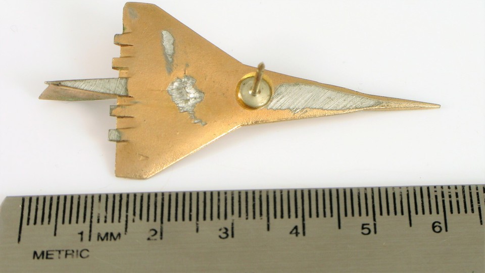 VINTAGE GOLD TONE CONCORDE JET MENS SLEEK TIE TACK PIN BROOCH ~6CM ...