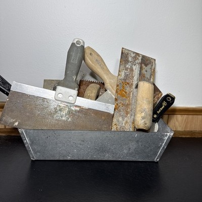 Lot of 8 Sheet Rock Drywall Tools Trowels Taping Knives Most Vintage 2 ...
