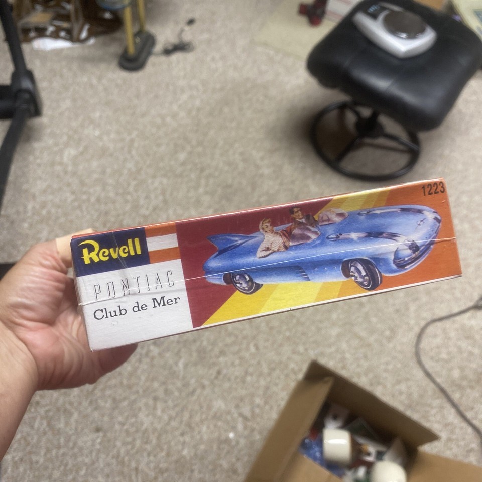 Revell Pontiac Club de Mer 1/25 Scale #1223 Model Kit NEW SEALED 1995 ...