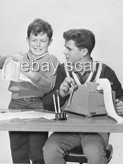 TONY DOW JERRY MATHERS CLEAVER BROTHERS 8X10 PHOTO 77 | eBay