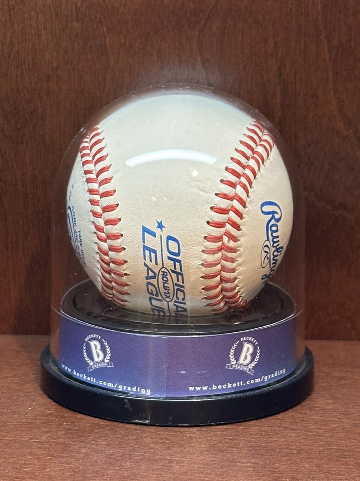 Donald Trump Autographed Baseball Beckett Encapsulated Authentic | eBay