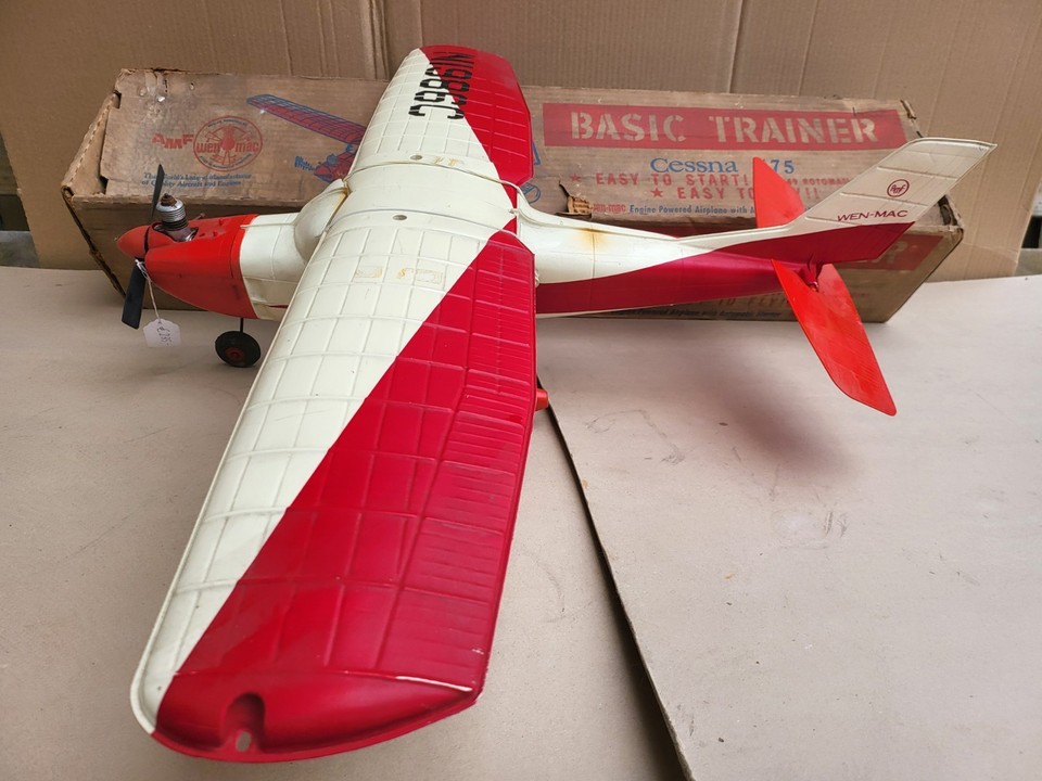 No tin toy AMF Models-USA 1960's CESSNA 175 with real engine complete ...