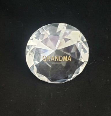 Acrylic Diamond Shaped Small Paperweight with "Grandma" in Gold Letters ...