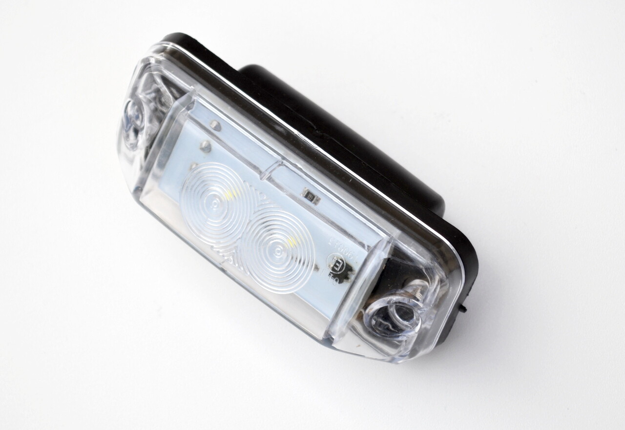 1 X LUMIÈRE DE MARQUEUR À LED POUR CAMIONS MERCEDES ACTROS MP2/MP3 ...