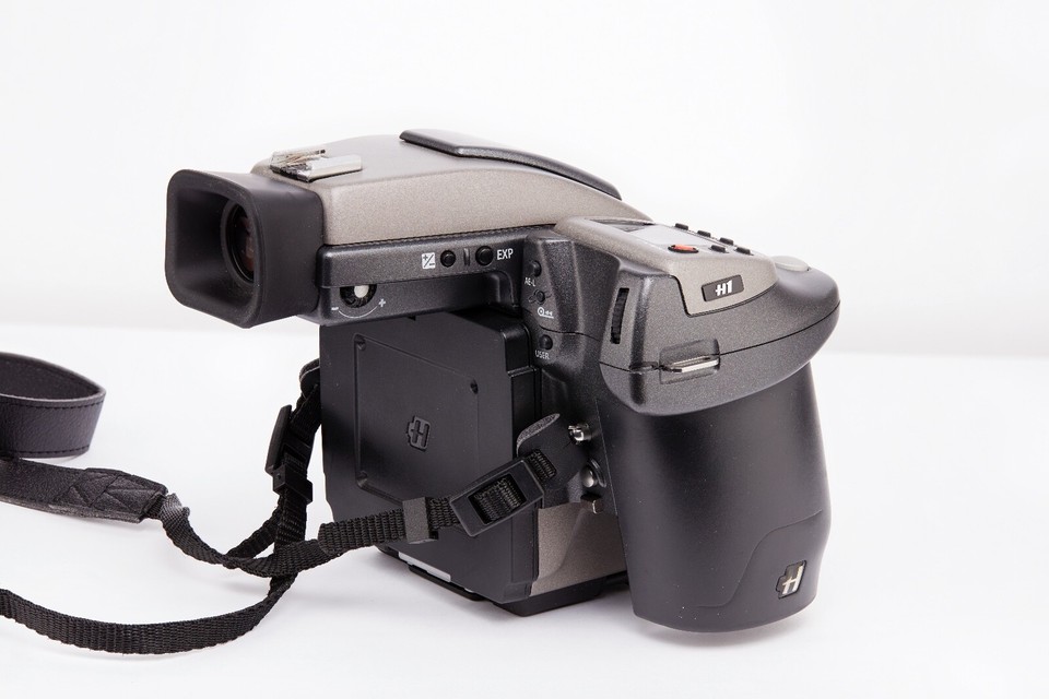 Hasselblad H1 + viewfinder hv90x + 80mm (NO FILM BACK) | eBay