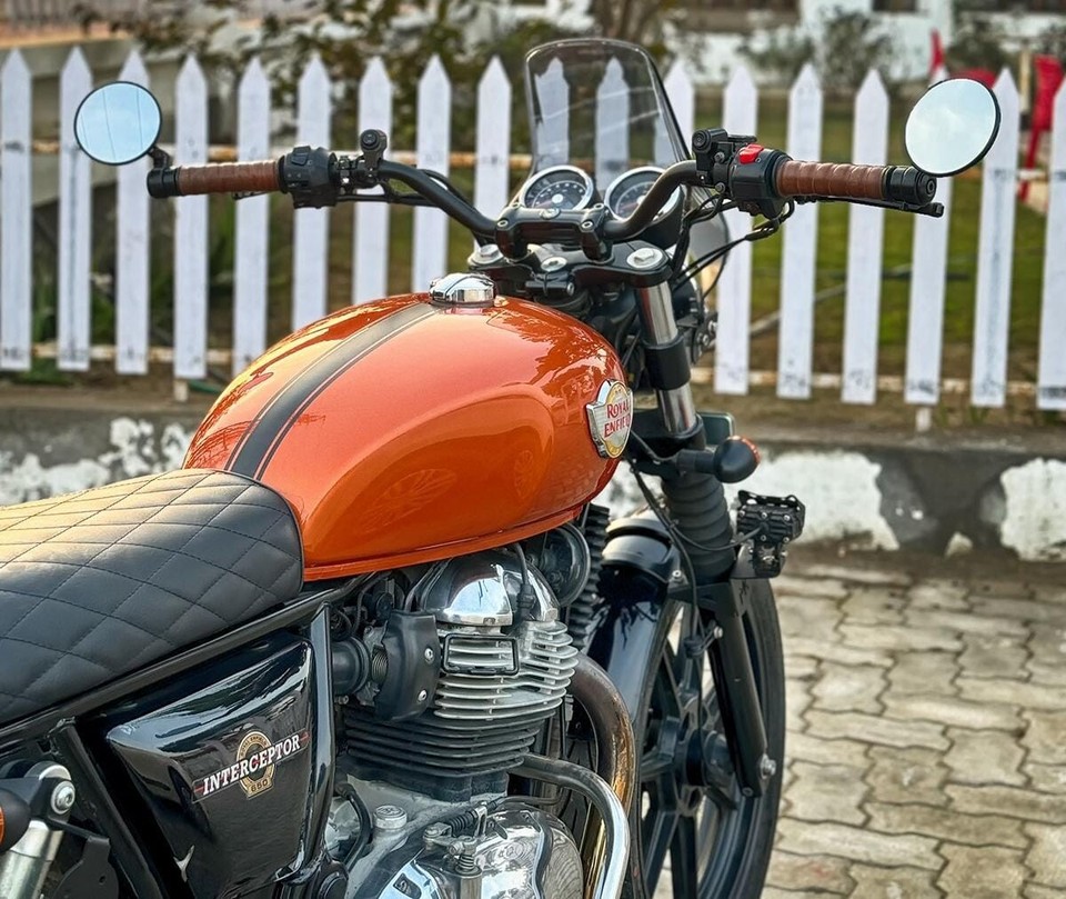 "BRAT STYLE HANDLE, BLACK" FIT FOR ROYAL ENFIELD INTERCEPTOR 650 ...