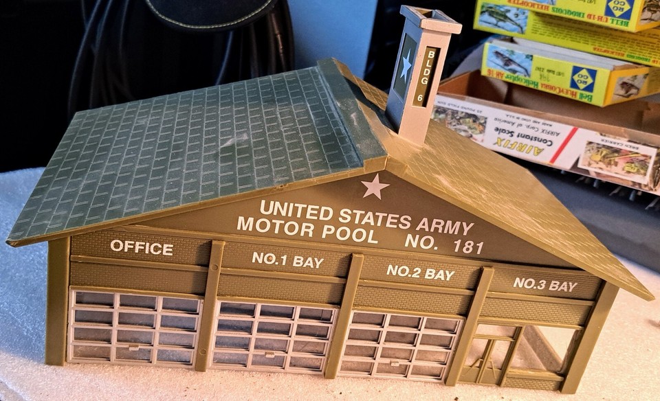 U.S. Army MOTOR POOL BUILDING 181 by Model Power 667 - HO scale | eBay