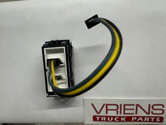 PETERBILT P27-1218-056-01 INTER-AXLE DIFFERENTIAL LOCK SWITCH | eBay