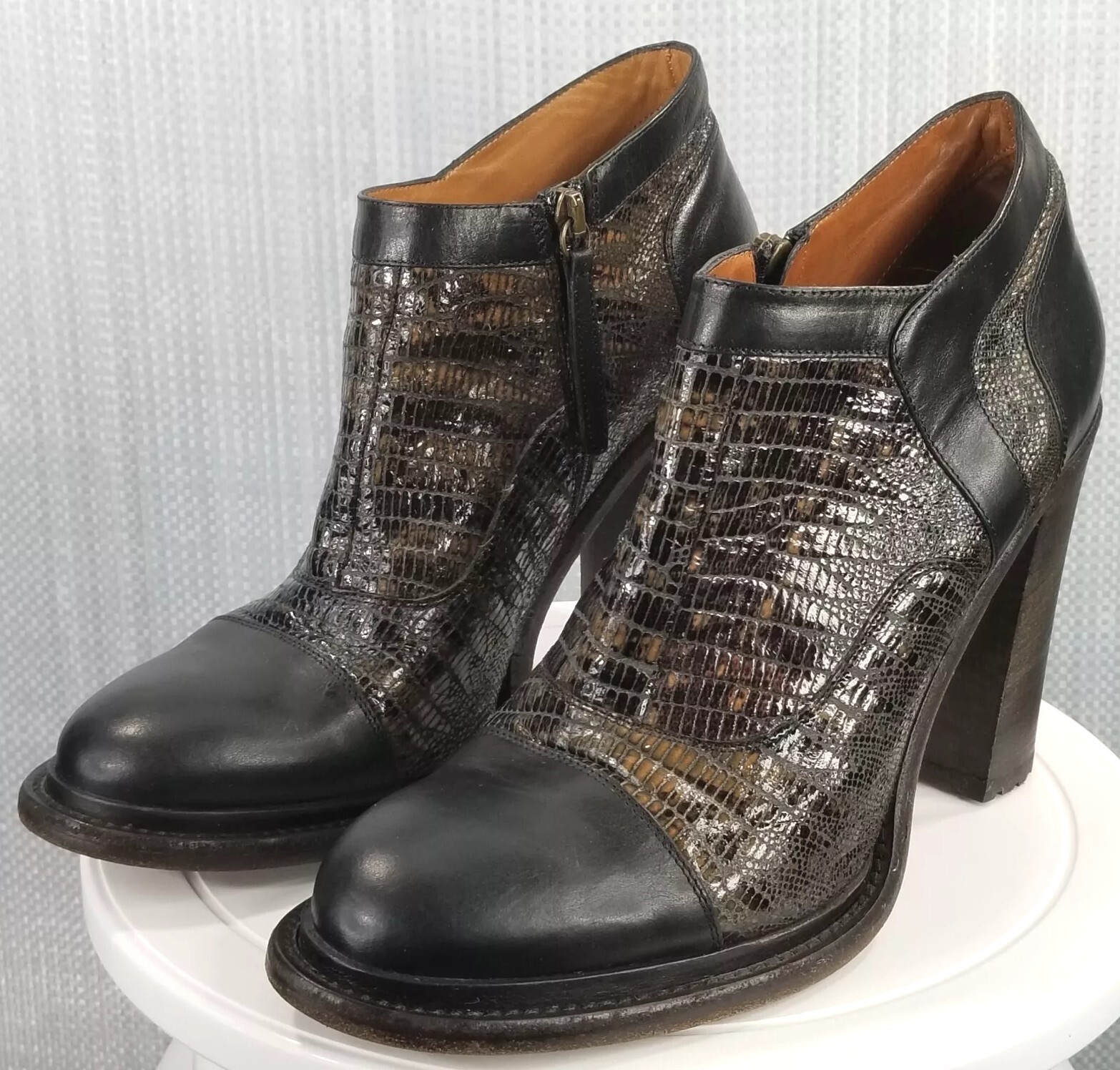 UGG COLLECTION GIACINTA MADE IN ITALY LEATHER SHEARLING INSOLE BOOTS 8. ...