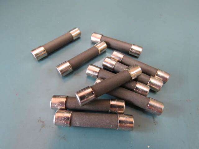 BUSS MDA-15 Qty of 10 per Lot FUSE CERAMIC 15A 250VAC 3AB 3AG; ALSO BK ...