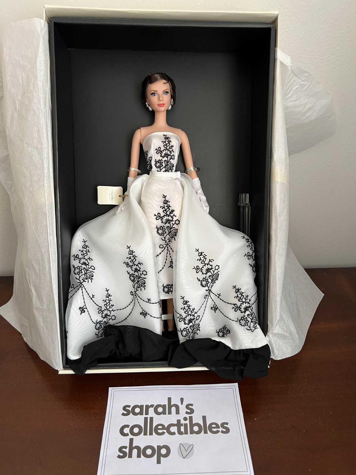 Audrey Hepburn as Sabrina Barbie Fashion Doll GOLD LABEL MINT (doll ...