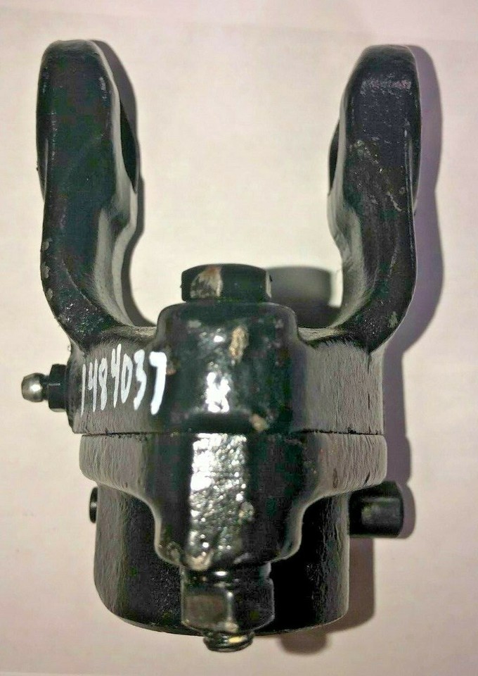 Series 4 Metric 1-3/8" X 6 Spline LC Shear Pin / Bolt Yoke Code 1484037 ...