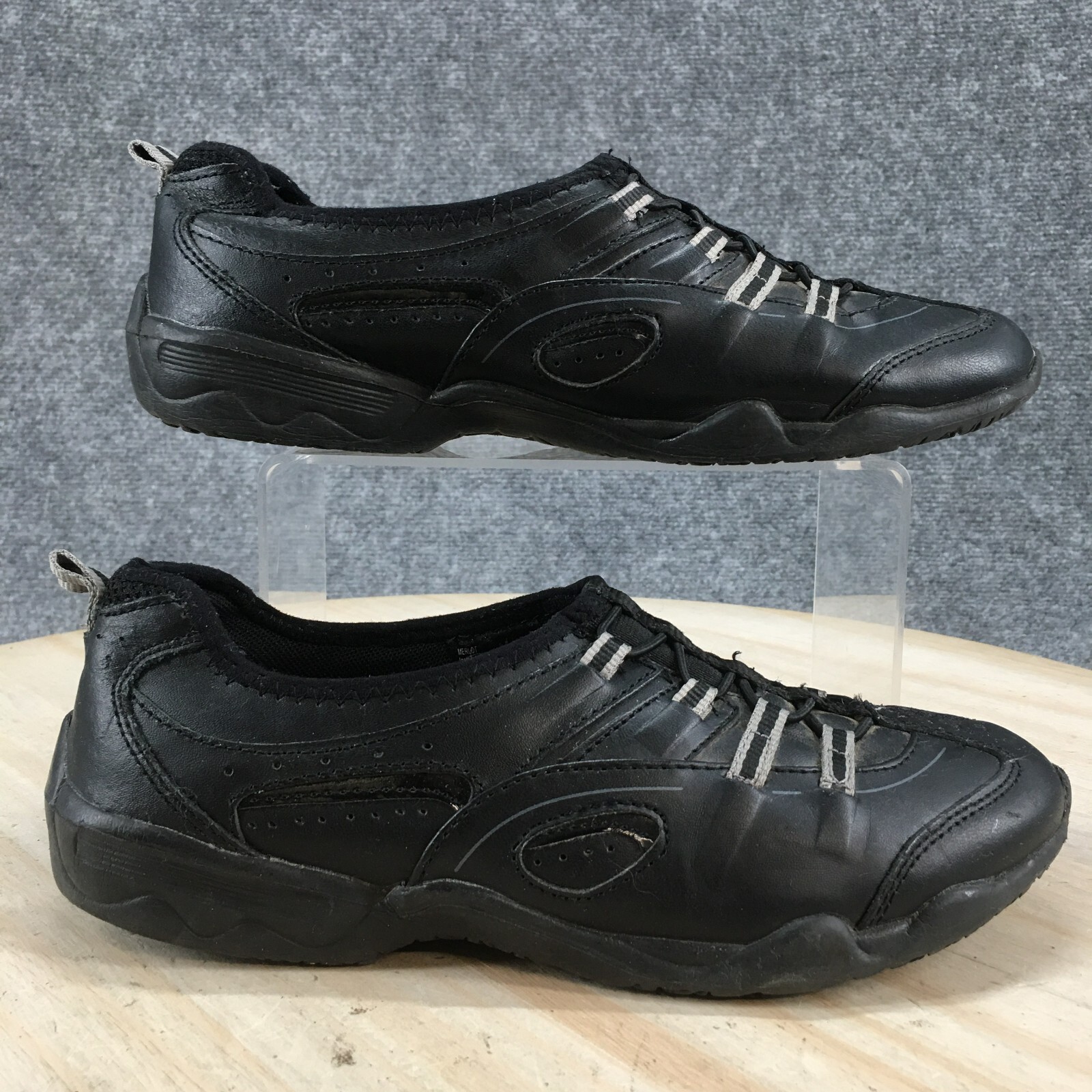 TredSafe Shoes Womens 7.5 Merlot Sneakers Black Leather Comfort Slip ...