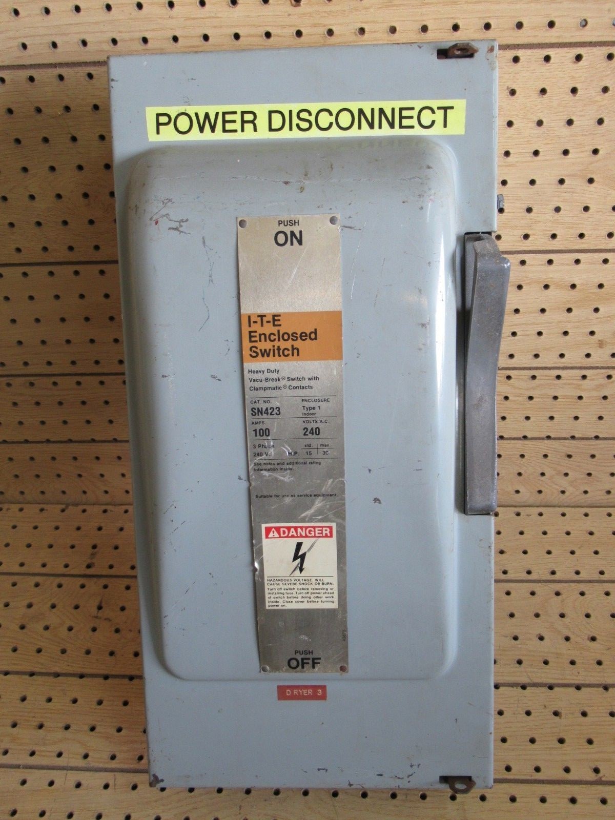 ITE DISCONNECT FUSIBLE SAFETY SWITCH SN423 240VAC 30HP 100A **WARRANTY ...
