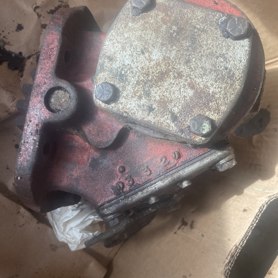 Muncie Mfg Co. Chelsea Power Take-Off Transmission PTO MODEL 35HP C3E ...