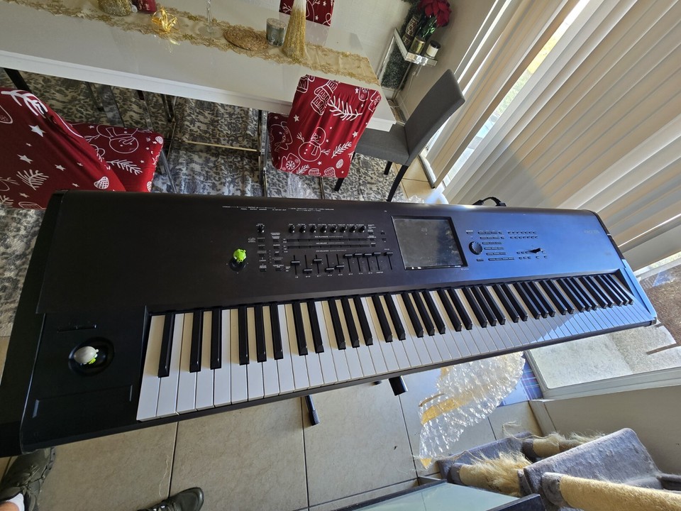 Korg KRONOS 2 88-Key Digital Synthesizer Workstation Limited Edition ...