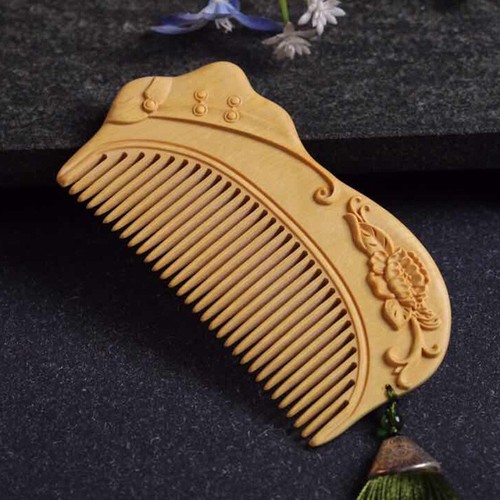 130*65*13mm Chinese Cheongsam Pattern Hand Carving Boxwood Crafts Gift ...