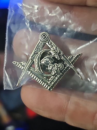 Free Mason Lapel Hat Pin Freemason Tie Tack Masonic Crest Symbol | eBay