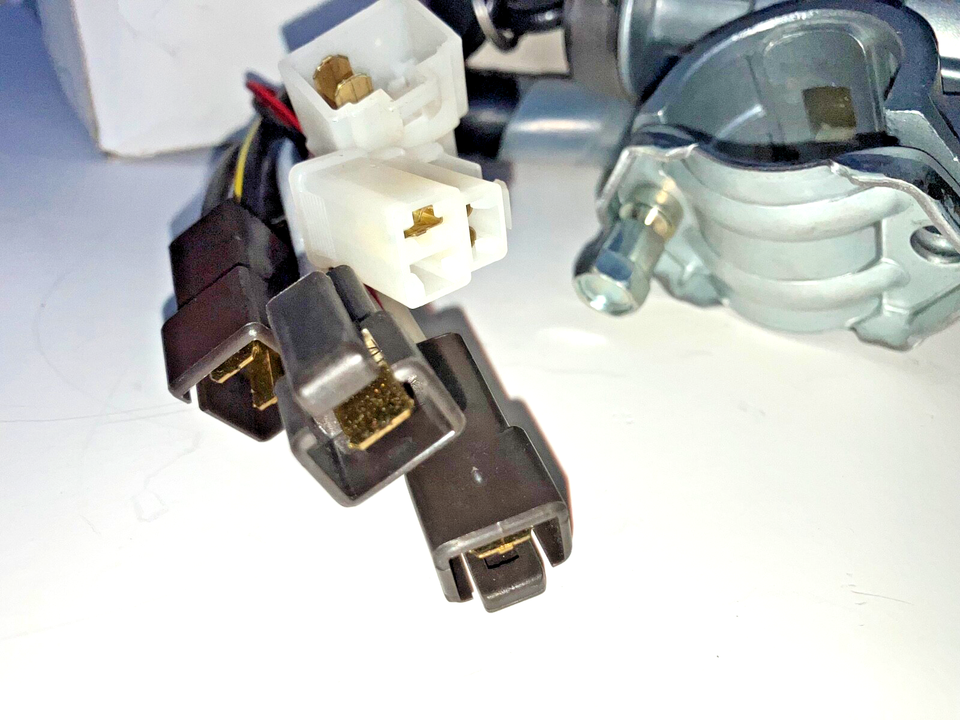 Genuine Mazda GJ12-76-290 1986-87 626 Key Set Ignition Lock Cyl ...