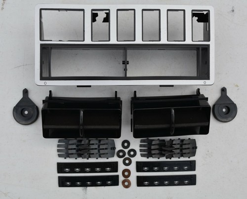 GENUINE VB VC VH COMMODORE SILVER DASH PANEL VENT CENTRE SWITCH PANEL ...