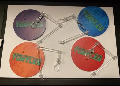 Mezco TMNT Teenage Mutant Ninja Turtles- Four Based And Stand Arms | eBay