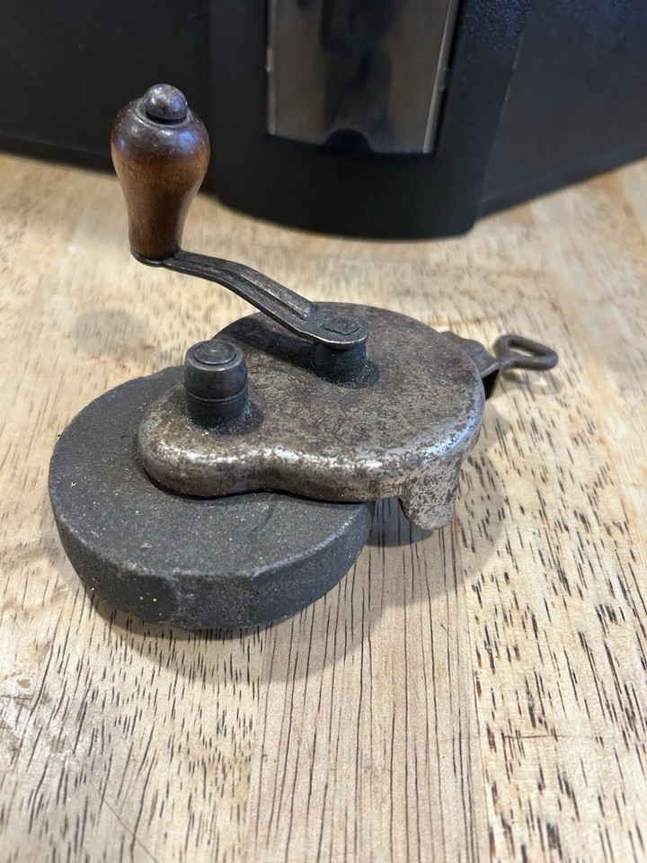 Antique Vintage Cast Iron Hand Crank Bench Grinder Steel Cast Brand | eBay