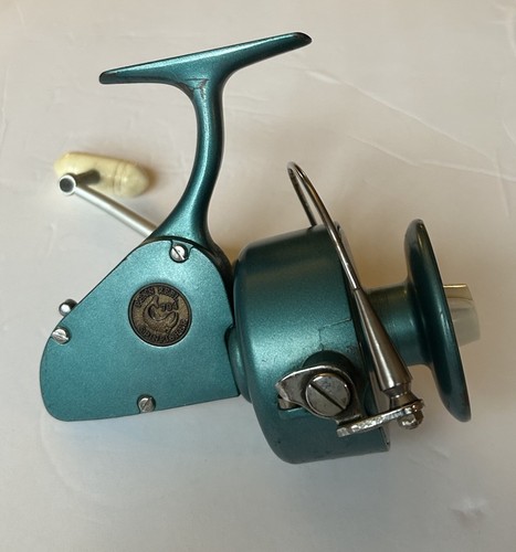 Vintage Penn 704 Spinfisher “Greenie” Reel - Good Working Condition | eBay