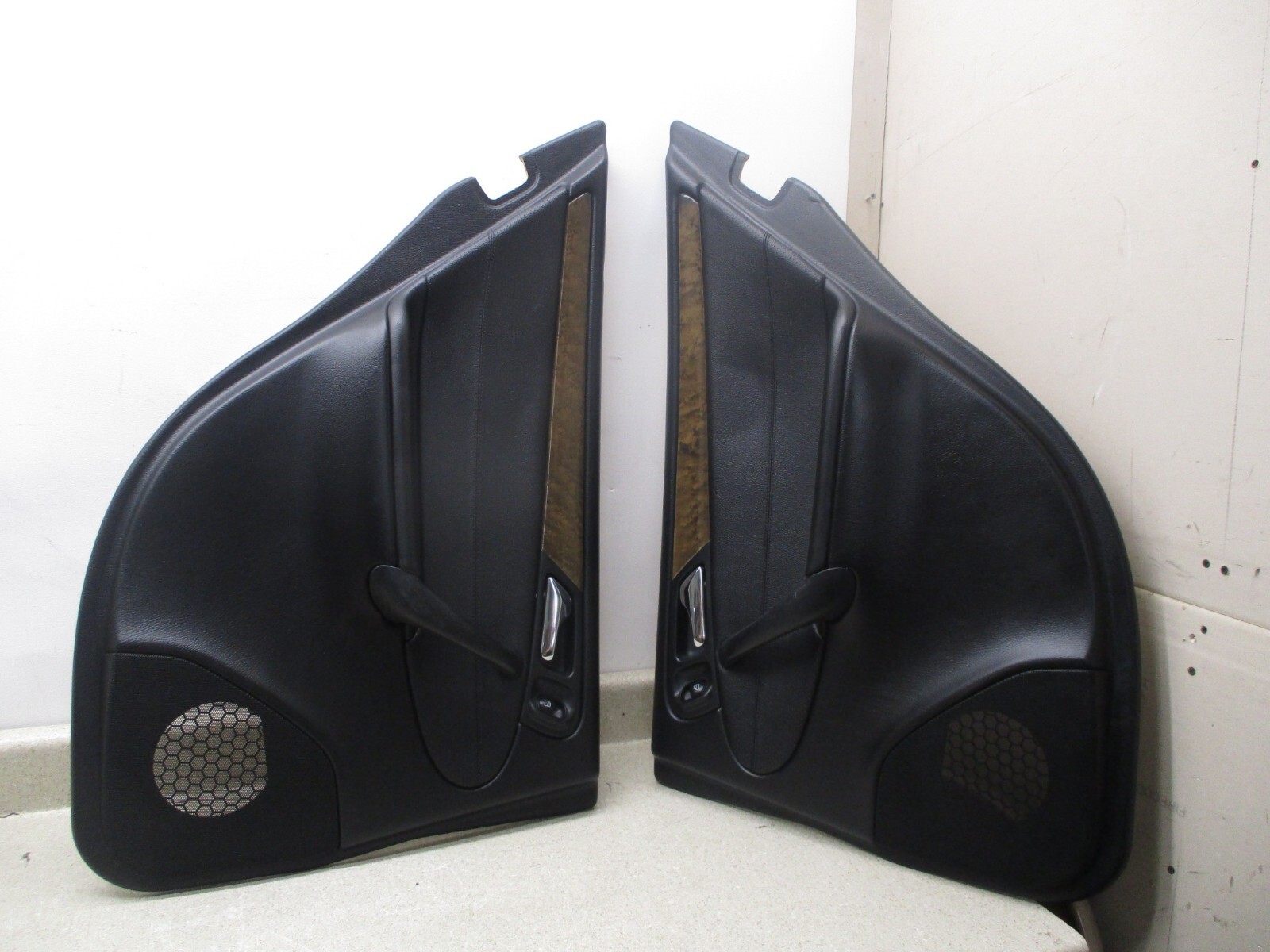 03 to 07 Mercedes Benz C230 Rear Right Passenger & Left Driver Door ...